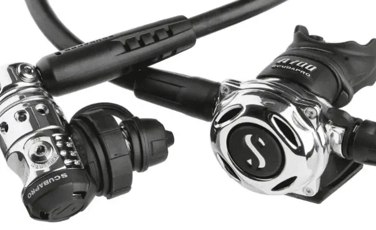 What are the Differences between DIN vs. Yoke (A-Clamp) Regulators?