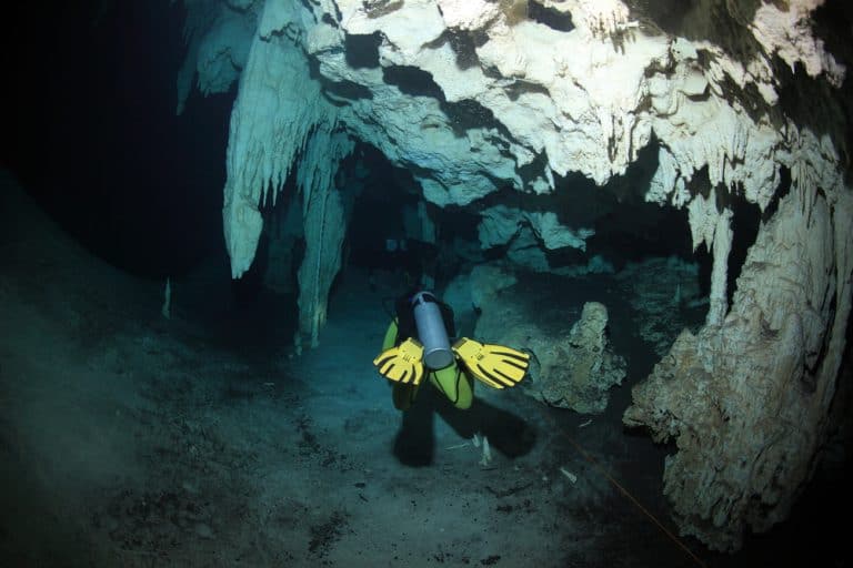 Tips and Techniques for Cave Diving - Scuba Diving Gear