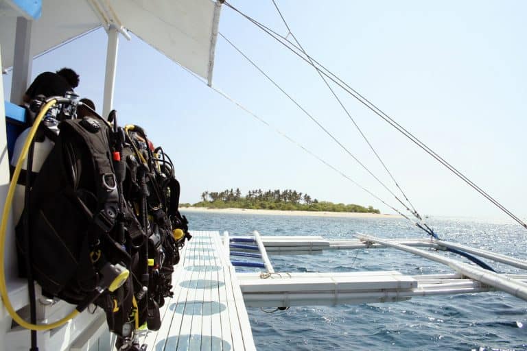 What is a Scuba Diving Save-a-Dive Kit and what's in it?