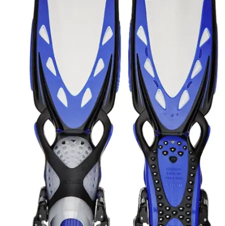 Comparisons, Reviews and Diver's Guide of the Best Scuba Fins (2023)