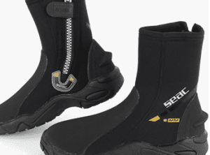 Best Dive Boots for Warmth and Protection - Reviews and Buying Guide