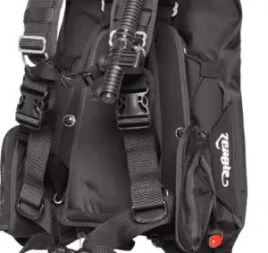 Best Travel BCD's For Your Next Trip - Reviews and Buying Guide (2023)